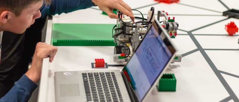 Taller de programación para niños con Scratch con robots | Espacio ...